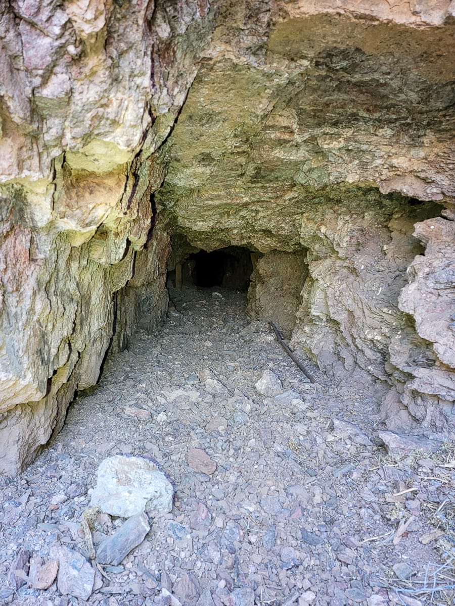 Black Hawk Mine - Abandoned Mines AZ